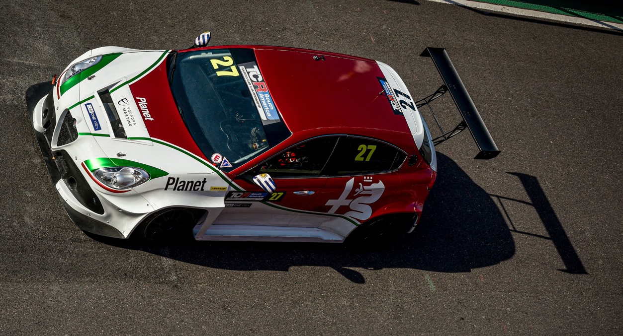 ALFA RACING URUGUAY CON ALTERIO – Motores en Punta